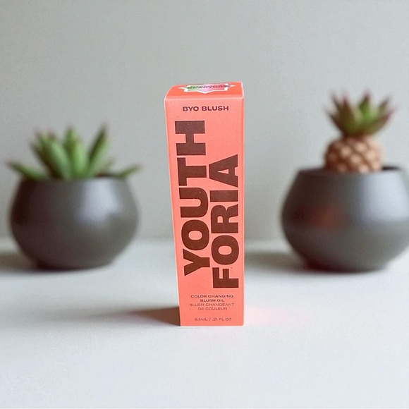 Youthforia | Makeup | Youthforia Byo Blush A Color Changing Blush Oil ...